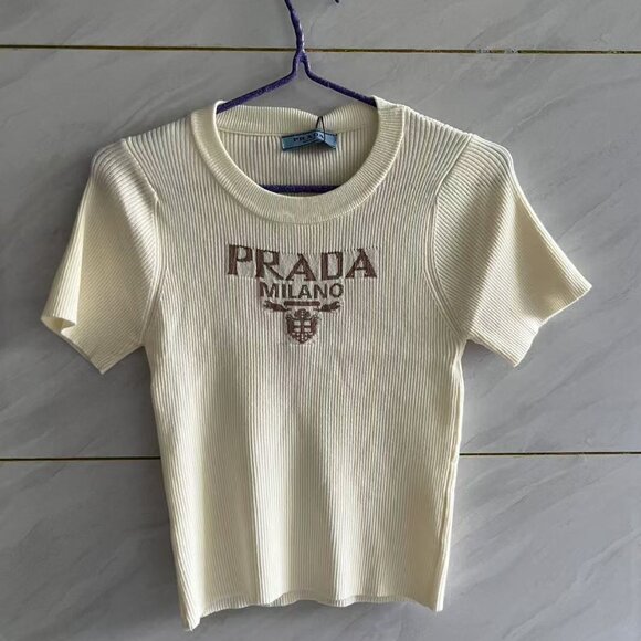 Prada | Tops | Prada Milano Ribbed Knit Top Size For 0 120 Lbs Classic ...